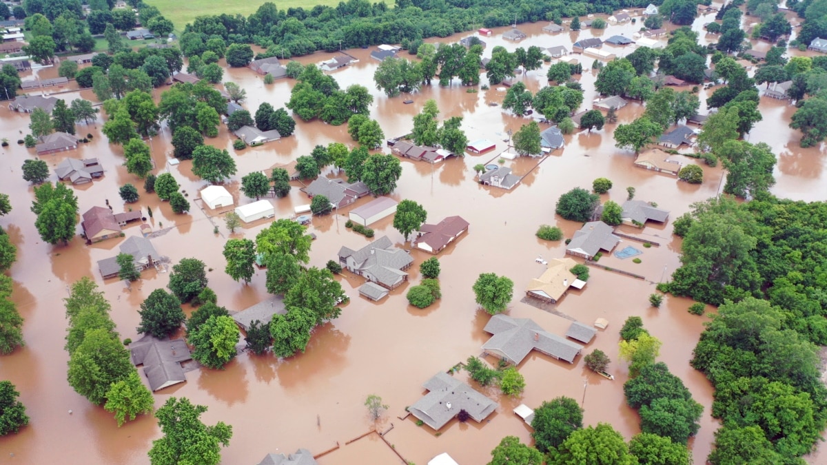 Intense Rainfall in Central US Causing Southern Flooding