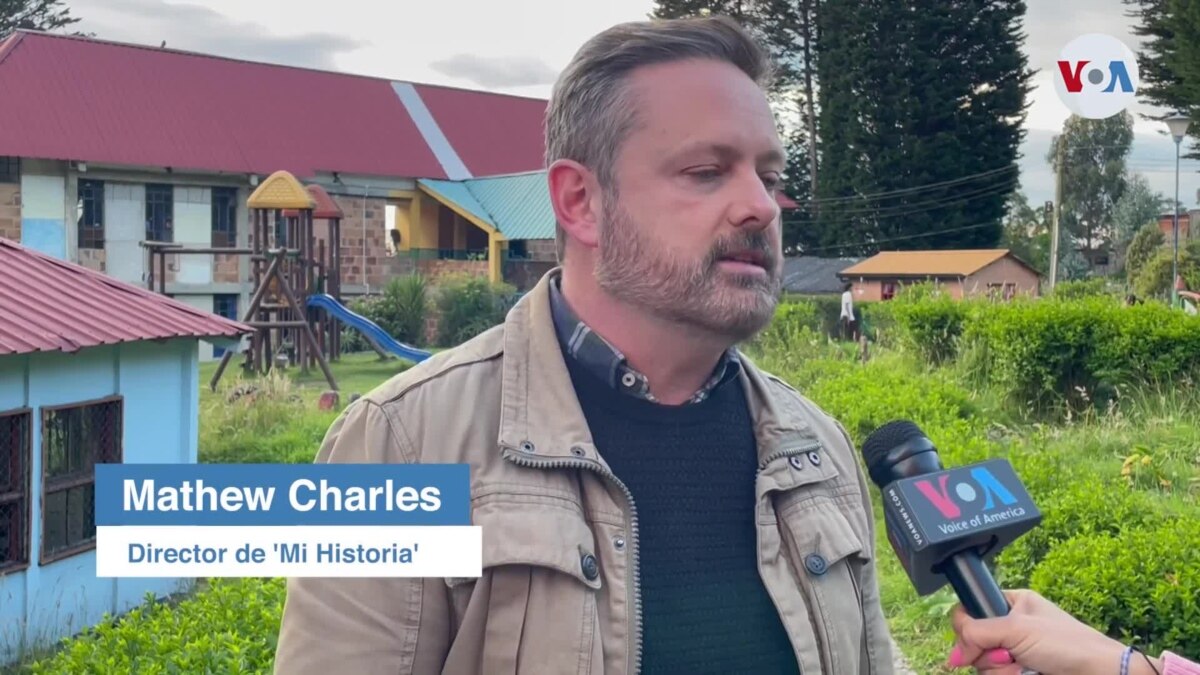 Mathew Charles, director del proyecto juvenil 'Mi Historia' en Colombia