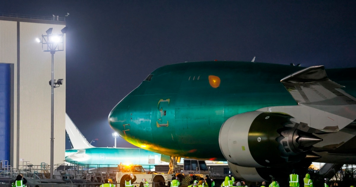 Boeing's Final 747 Rolls Out of Washington State Factory