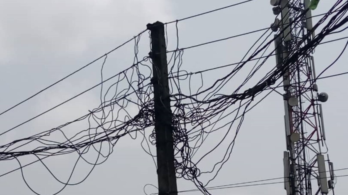 Kananan ‘Yan Kasuwa A Najeriya Na Fuskantar Cikas Sakamakon Karancin ...