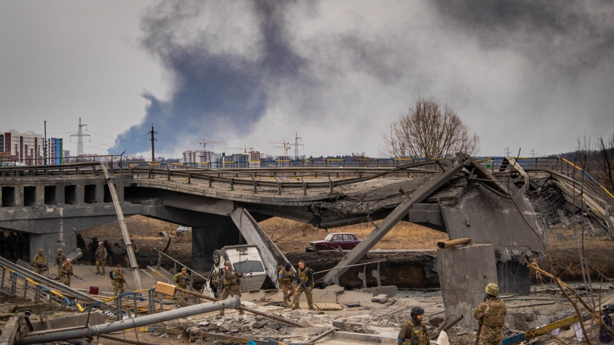 Ruushka oo duqeeyay sadhig militari oo u dhow xadka Ukraine iyo Poland