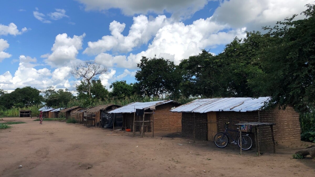 Cabo Delgado: Insurgentes raptam pessoas e queimam três aldeias em Chiure