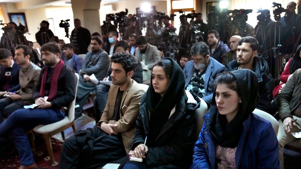 Taliban Court Sentences Afghan Journalist to Prison