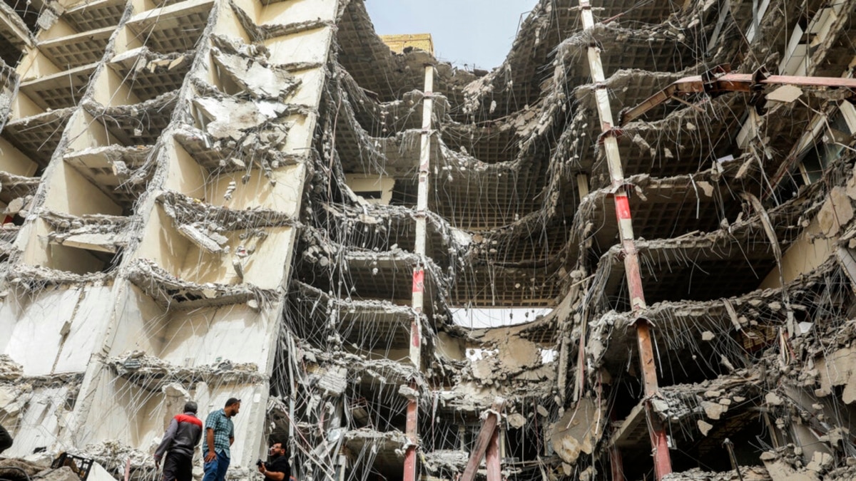 Death Toll From Iran Tower Block Collapse Rises to 19