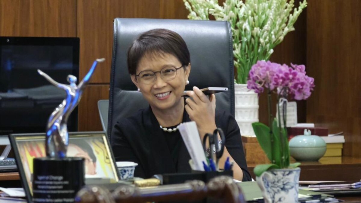 Menlu Retno: ASEAN Tidak Boleh Didikte Myanmar Menlu Retno: ASEAN Tidak Boleh Didikte Myanmar