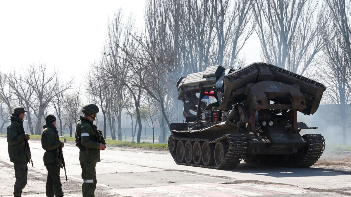 Itoobiyaan safaf ugu jira safaaradda Ruushka si loogu qoro ciidannimo