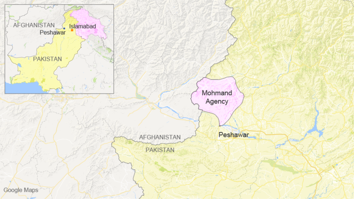 Suicide Bombers Attack Pakistan Army Base Near Afghan Border
