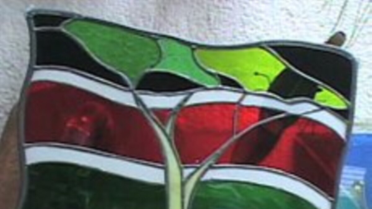 Kitengela Glass Produces Art Outside Nairobi National Park