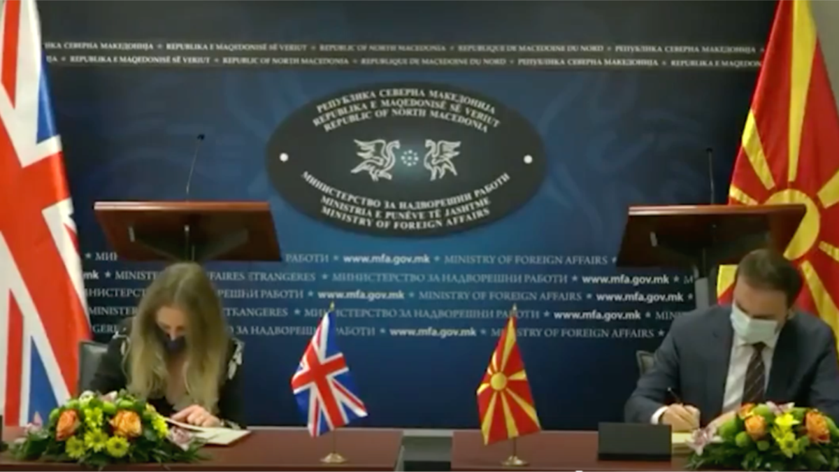 Северна Македонија и Обединетото кралство потпишаа трговската спогодба за односите по Брегзит