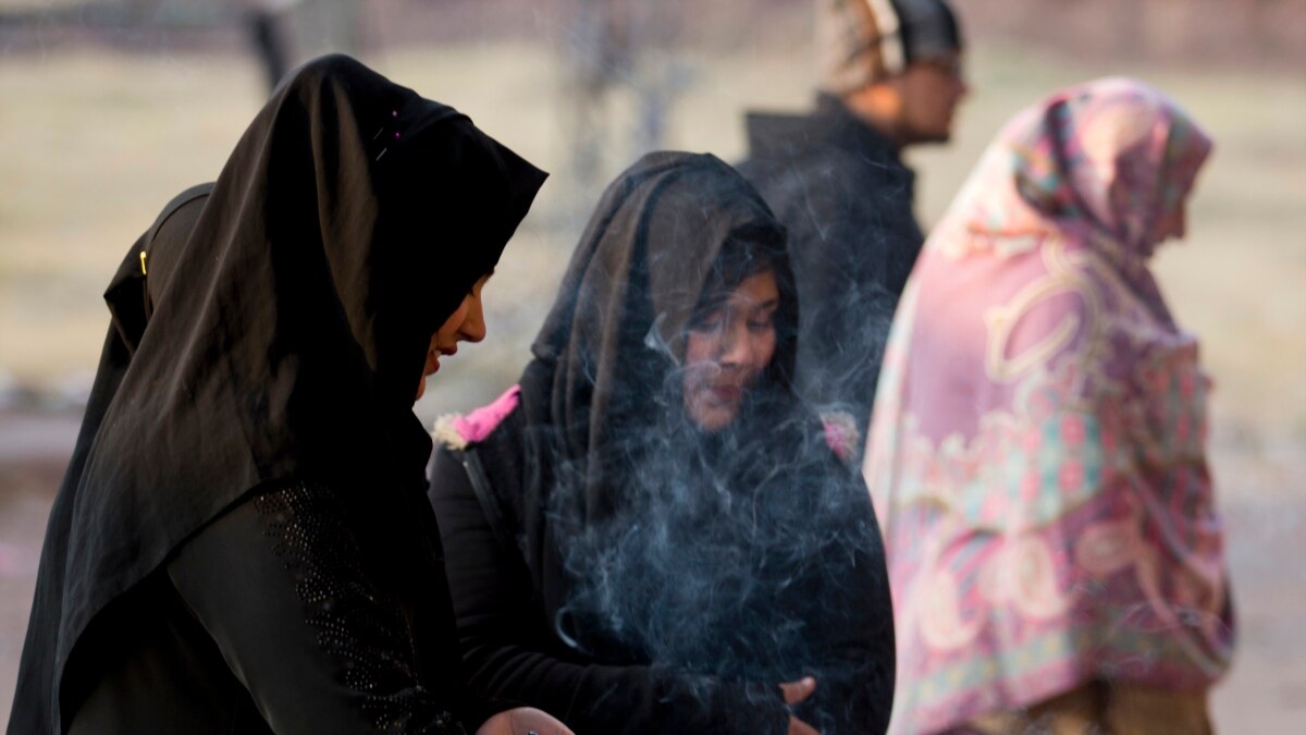 Pakistani Taliban Try to Broaden Reach With Women's Magazine