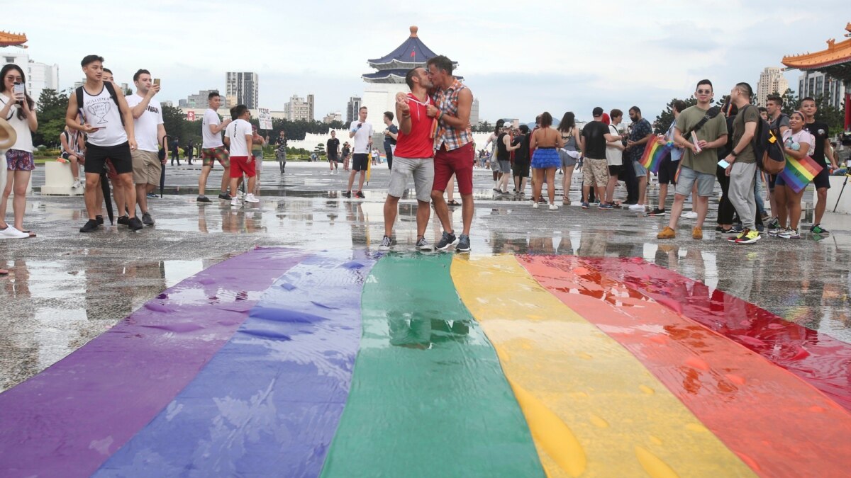 Taiwan Celebrates Gay Pride