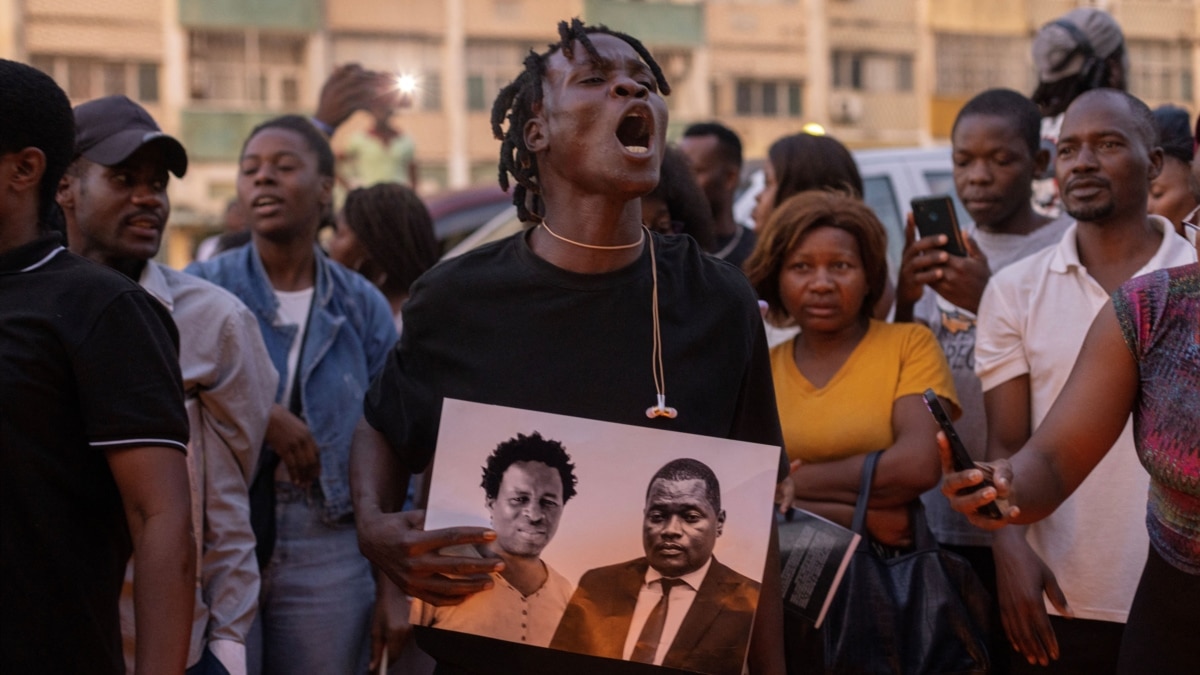 2 senior Mozambique opposition figures gunned down