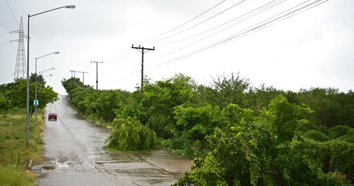 Hurricane Rick Gains Force off Mexico's Pacific Coast