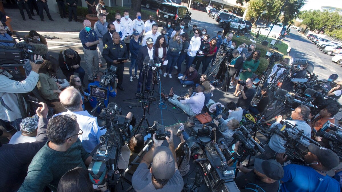 Investigations Widen into Deadly Stampede at Houston Rap Concert