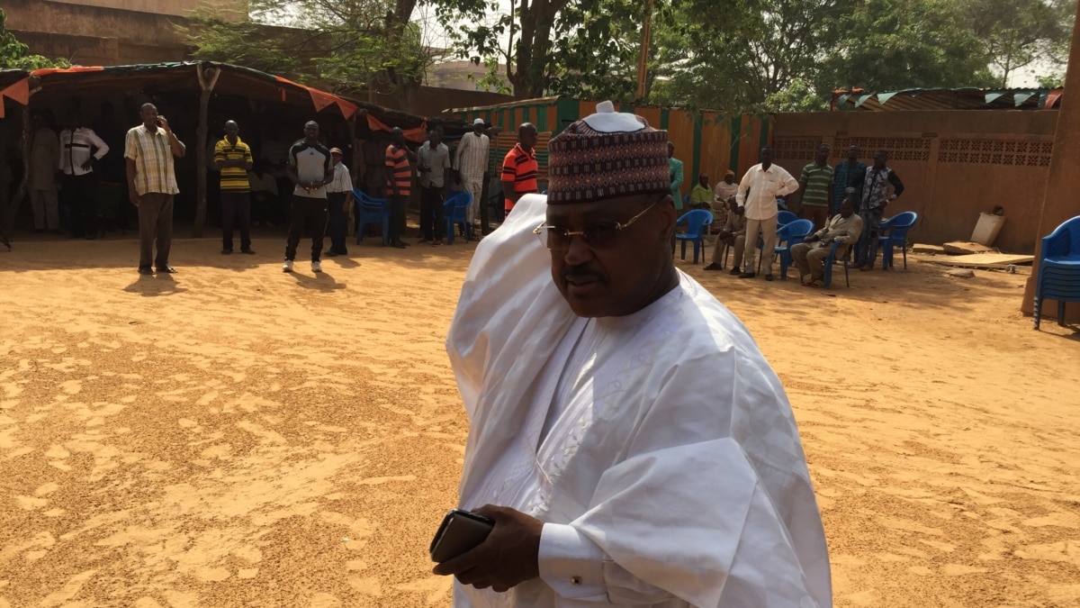 L'opposant nigérien Seïni Oumarou appelle à voter Mohamed Bazoum au 2e tour