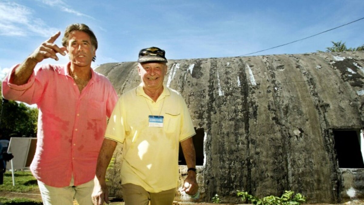 Murió el autor y actor Christopher Kennedy Lawford