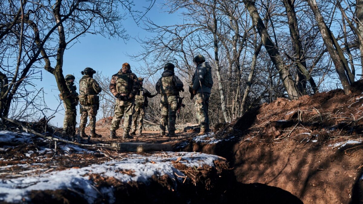 Pritja në vijat frontale të Ukrainës, një luftë nervash