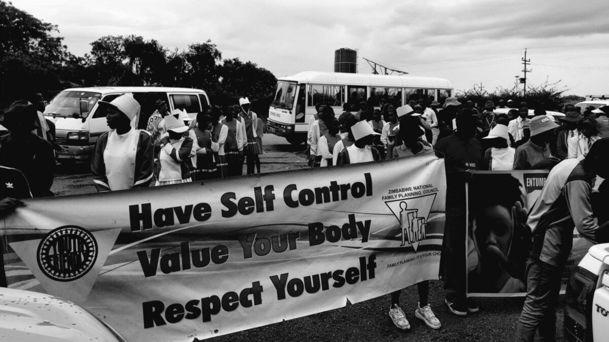 Abahlala Entumbane Labanye Bafola Emigwaqweni Besola Ukusetshenziswa ...