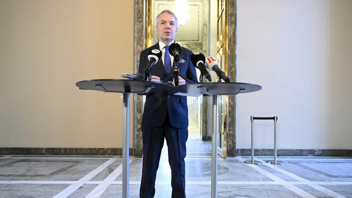 Menlu Finlandia Isyaratkan Bergabung dengan NATO tanpa Swedia Menlu Finlandia Isyaratkan Bergabung dengan NATO tanpa Swedia