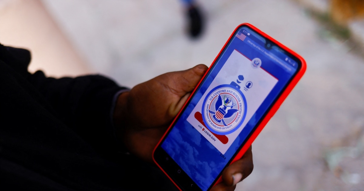 Gjykatësi federal pezullon përkohësisht programin e emgracionit për ...