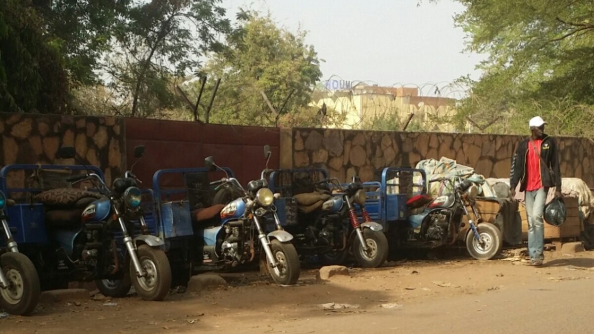 Bamako-Katakatani bolilaw ye baara dabila jumadon walasa ka baarakɛcogo ...