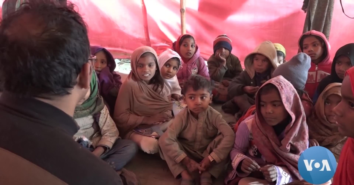 For Children of Pakistan's Slums, Education Brings Hope