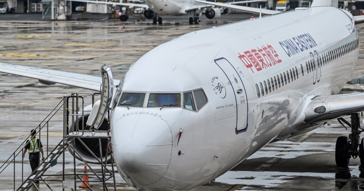 Maskapai China Eastern Kembali Operasikan Boeing 737-800