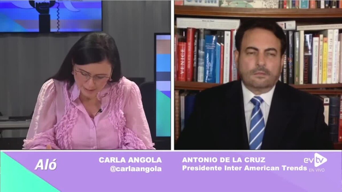 Comentario de la periodista venezolana Carla Angola