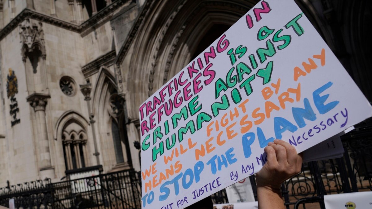 Britain Defends Its Plan to Send Migrants to Rwanda