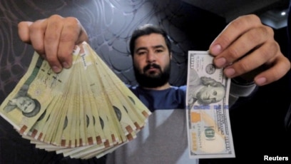 Iranian Currency Slumps on Black Market After US Quits Iran Deal