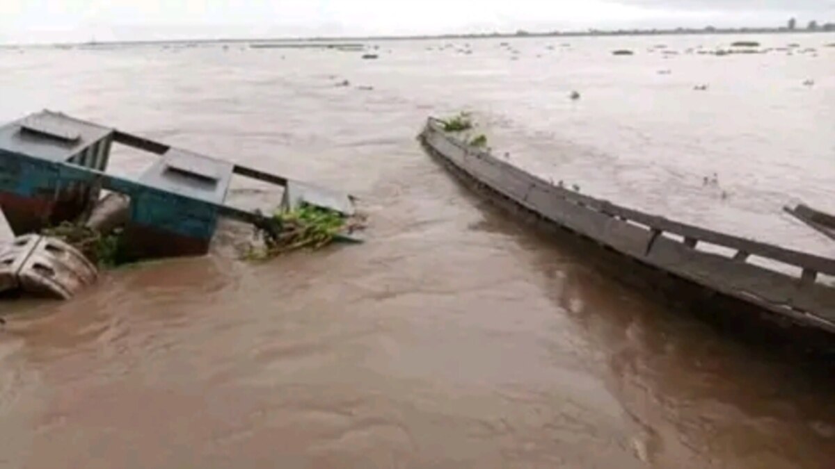 Wani Jirgin Ruwa Dauke Da Fasinjoji Sama Da 200 Akasarin Su Mata Ya ...