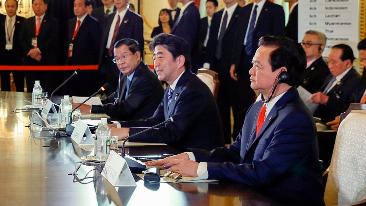 Japan, ASEAN Pledge Cooperation in Ensuring Freedom of Navigation