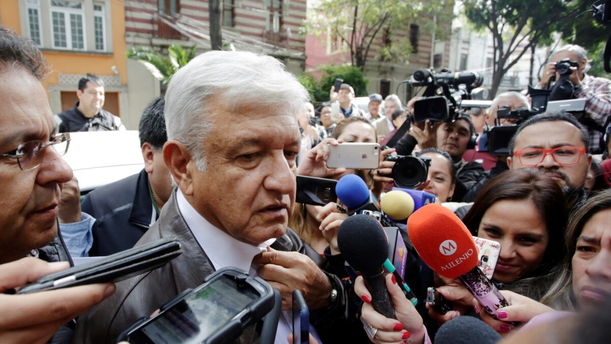 Mexican Journalists, Cultural Commentators Demand President End ...