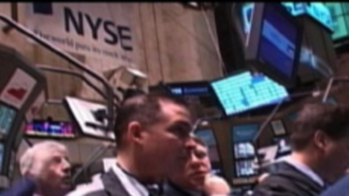 Global Economic Upturn Seen as 2010 Approaches