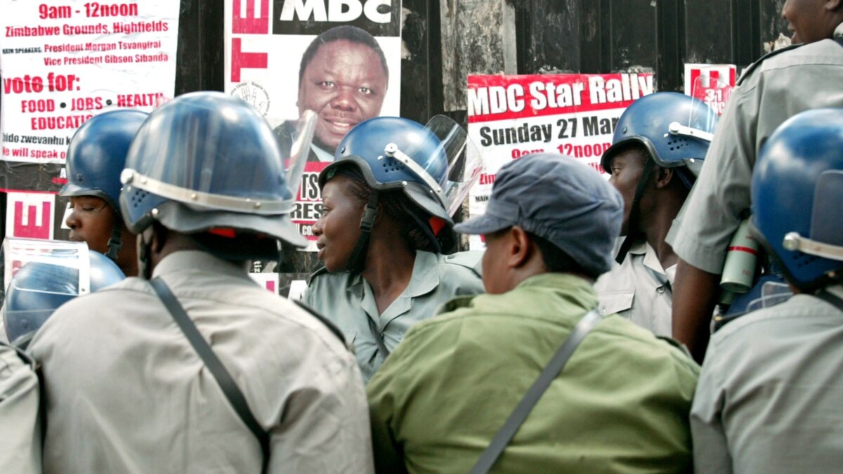 MDC-T: Zimbabwe Police Chief Must Resign Before 2013 Polls