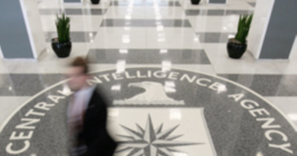 Medical Spies Keep Watch on Leaders