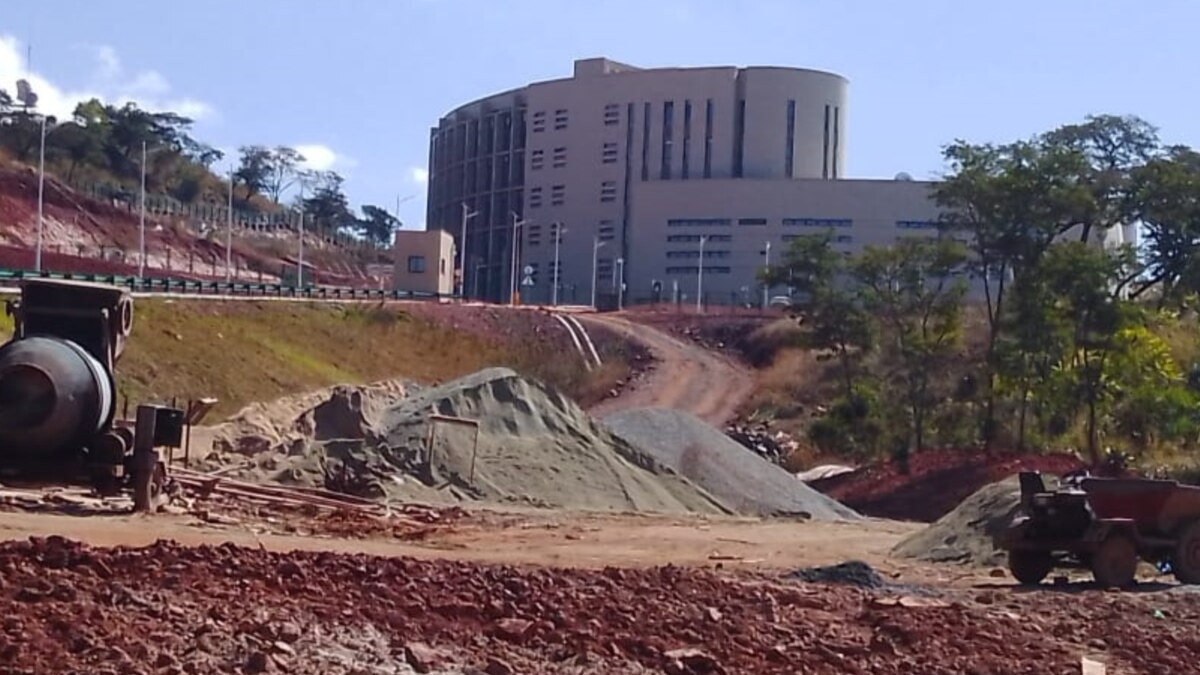 Zimbabweans Question China s Intentions In Constructing For Free New zimbabweans-question-china-s-intentions-in-constructing-for-free-new