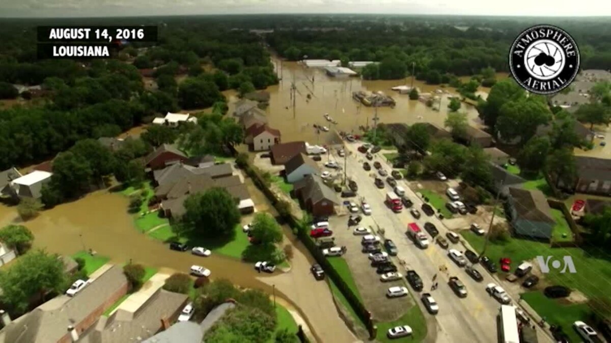 Dramatic Rescue in Deadly US Flooding