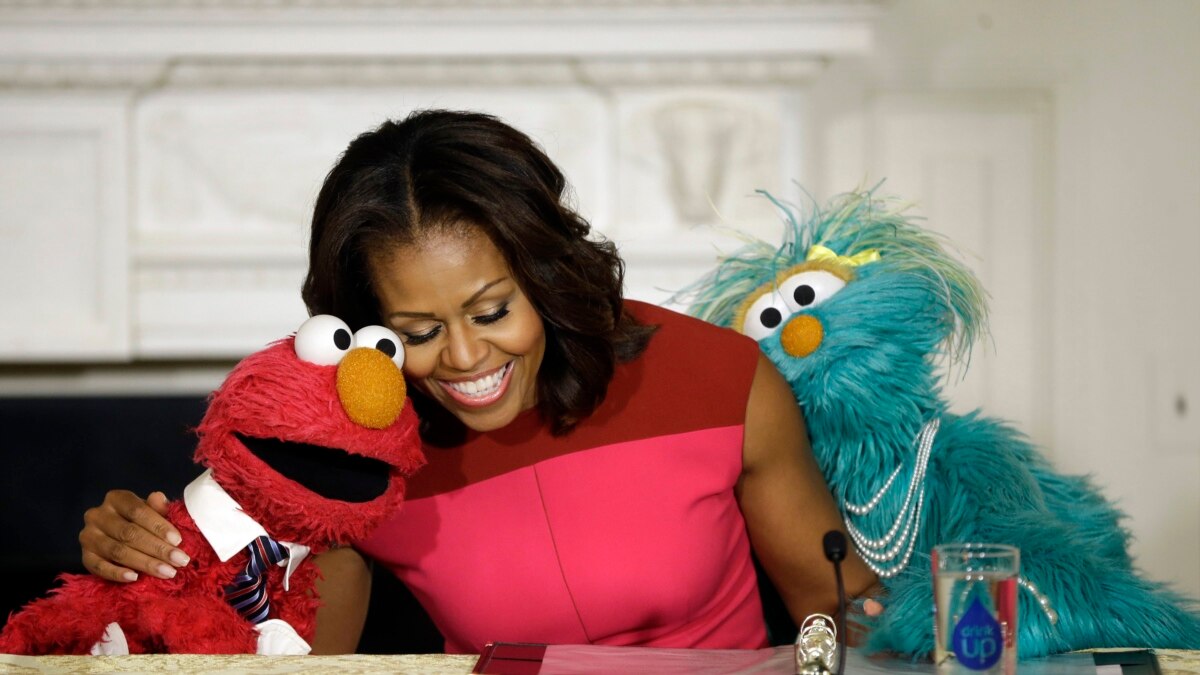 Muppets Meet First Ladies at the Intersection of Sesame Street and ...