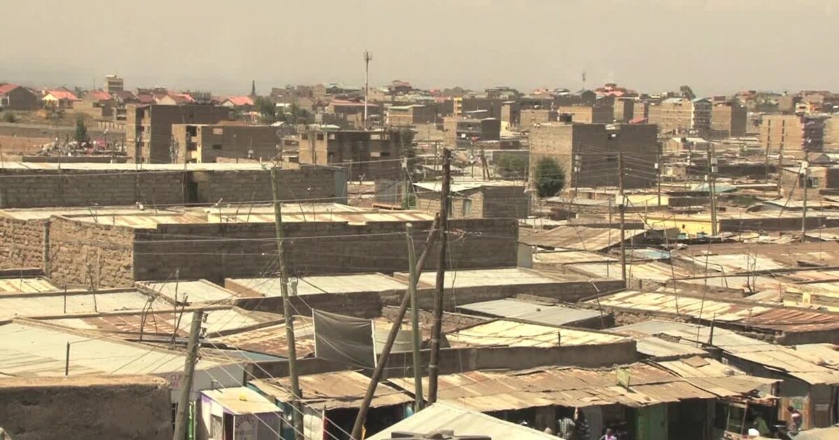Mobile Technology Spurs Water Connections for Nairobi Slum