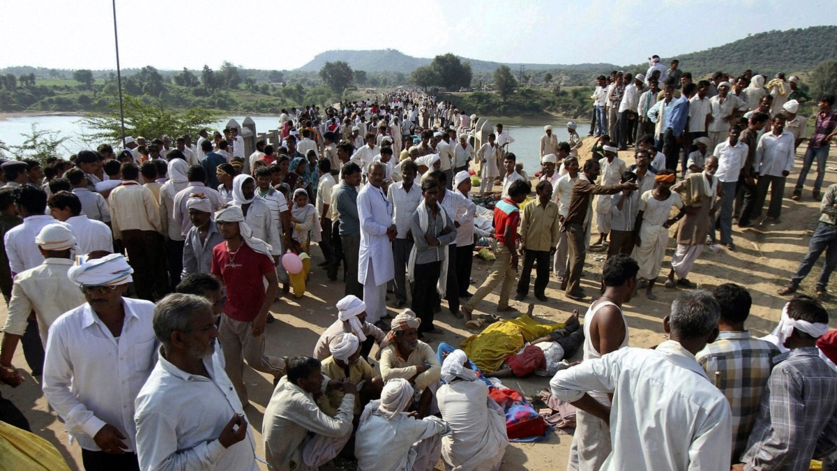 Deadly Stampede in India