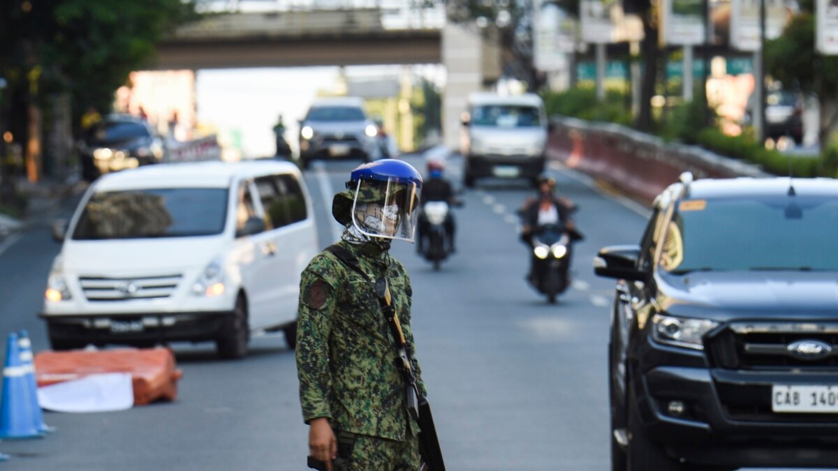 Philippines Declares Coronavirus Emergency Amid State of 'Warfare'