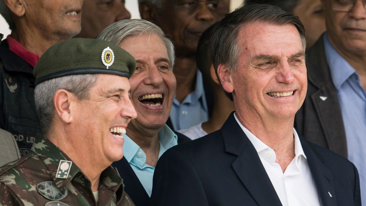 Brazil Military Chiefs Quit as Bolsonaro Seeks their Support