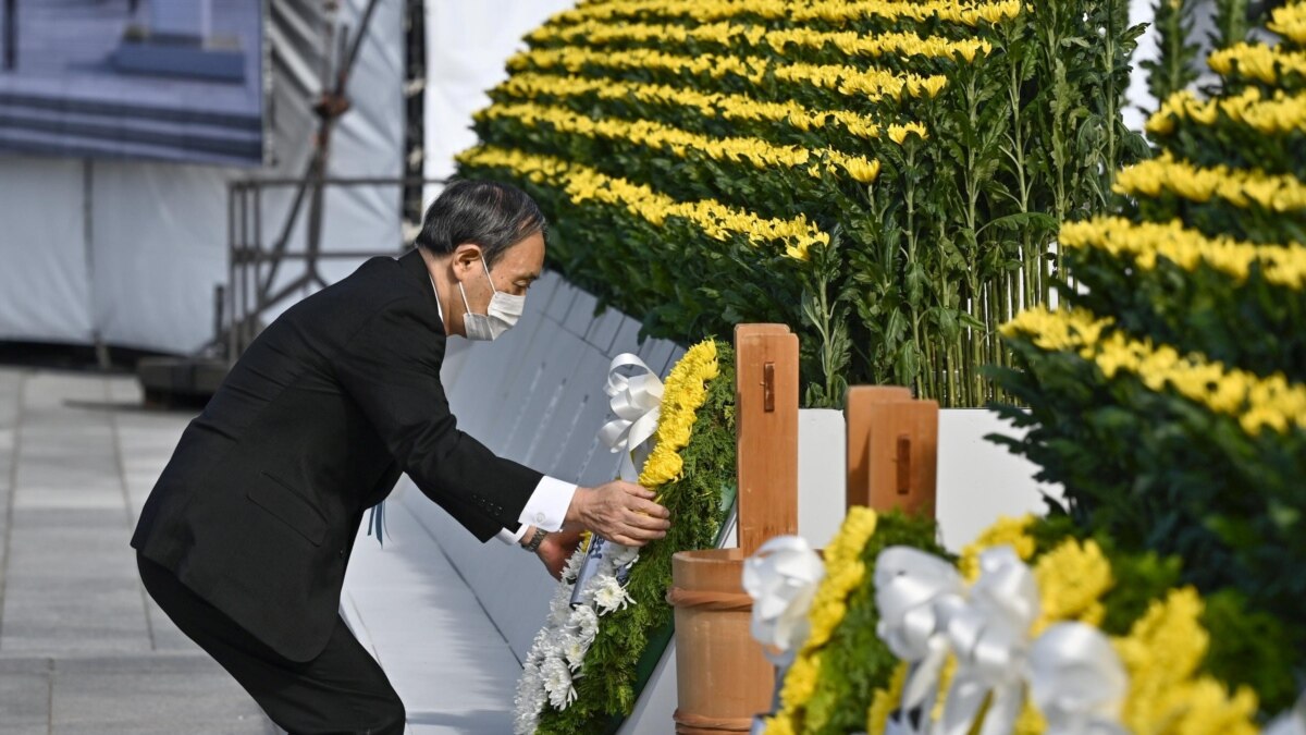 Japan Marks Hiroshima Bomb Anniversary with Low-key Ceremonies