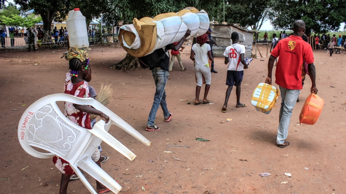 Angola Says 380,000 Illegal Migrants Exit in weeks