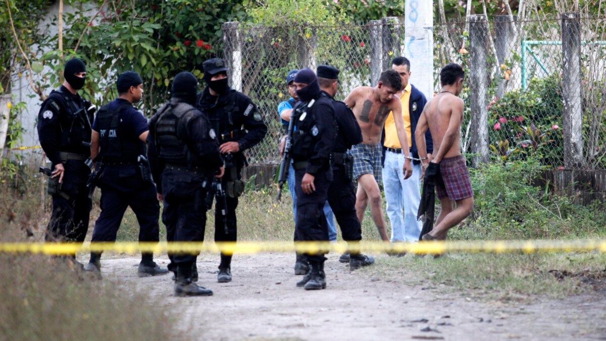 El Salvador Homicides Soar as Gang Truce Unravels