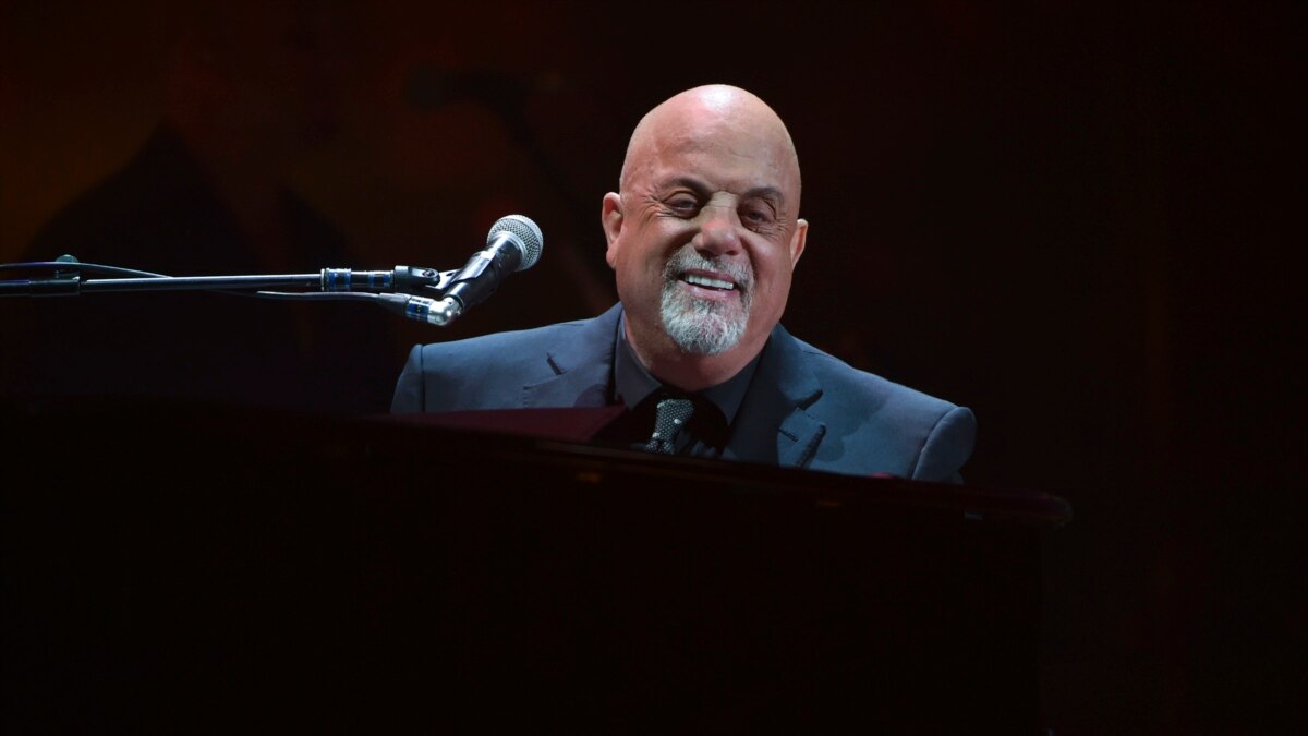 Bruce Springsteen Surprises Audience at Billy Joel Concert