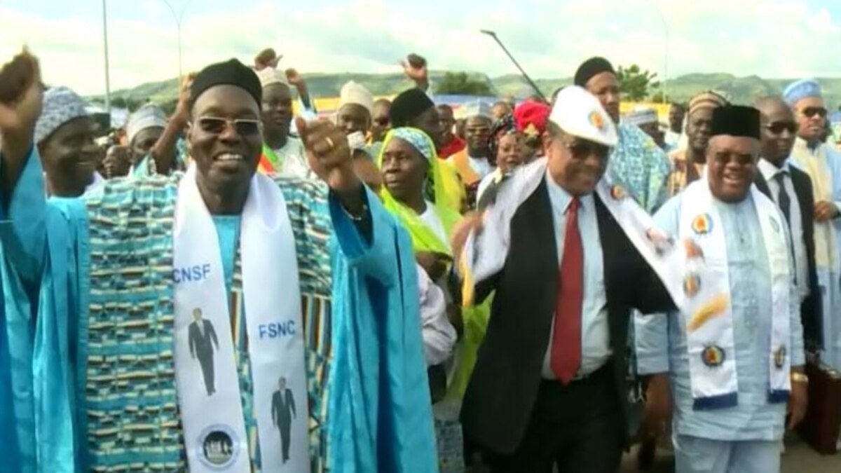 Campaigns Start in Cameroon's Presidential Poll