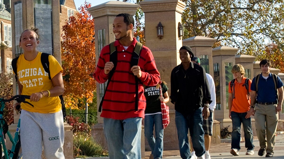 US Universities Working Together to Help Poor Students