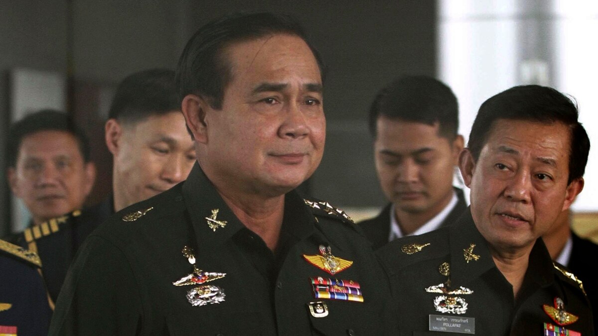 Thai Junta Chief Announces Temporary Constitution